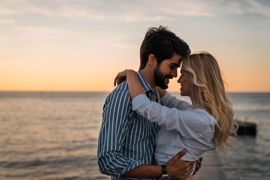 Las 5 mejores páginas de citas románticas en España